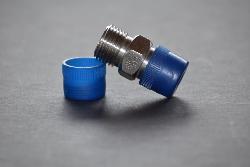 FITTINGS, THREADS AND PLUGS - Industrial Temperature LLC